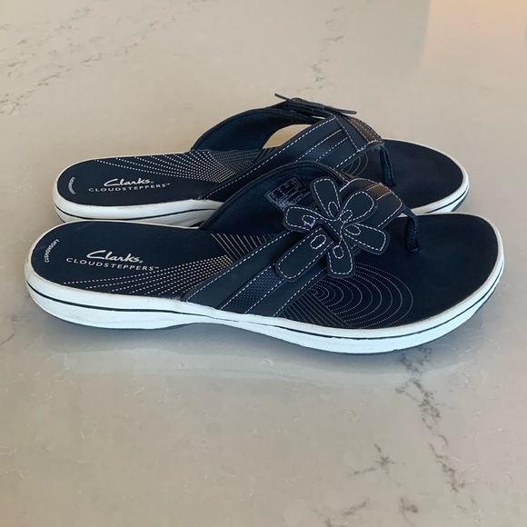 Cloudsteppers by Clarks | Shoes | Like New Clarks Cloudsteppers | Poshmark